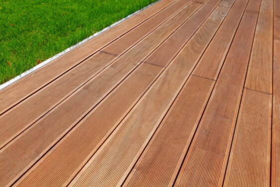 Le Guide De La Pose Dune Terrasse En Bois Terrassebois
